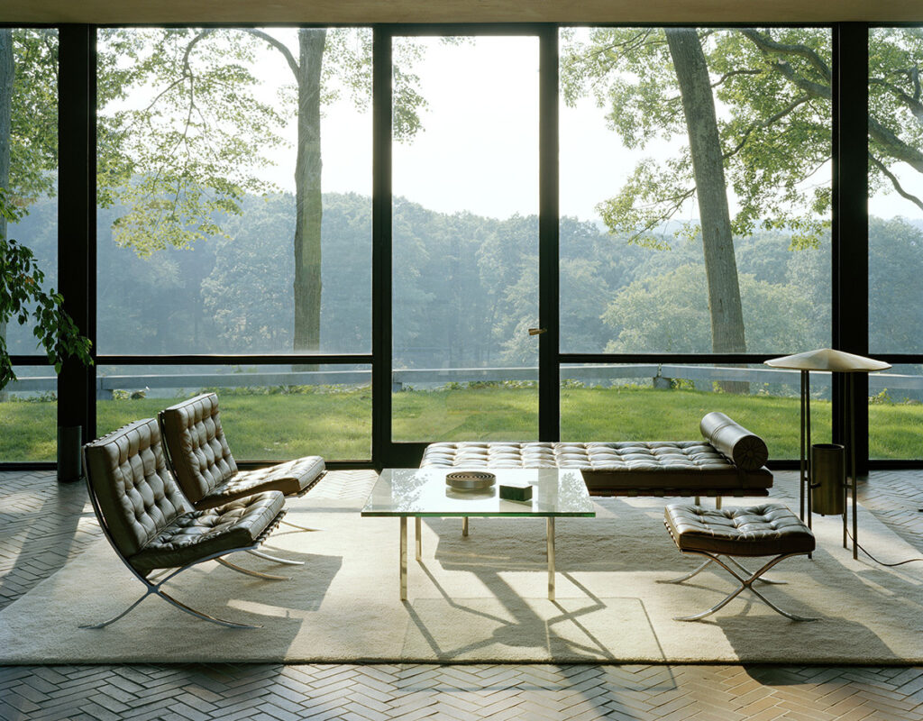 Glass House : éclairage indirect de Richard Kelly - Light ZOOM Lumière