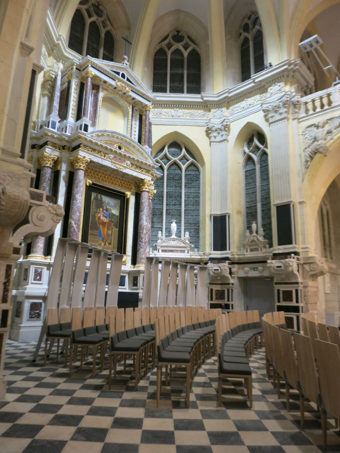 Chapelle Corneille, auditorium de Normandie mis en lumière