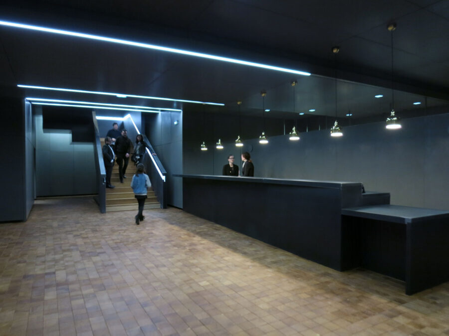 Chapelle Corneille, auditorium de Normandie mis en lumière