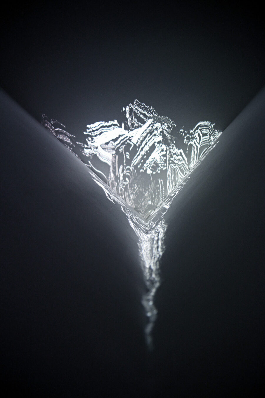 Fluence, fresque lumineuse dynamique, OYÉ visual art label