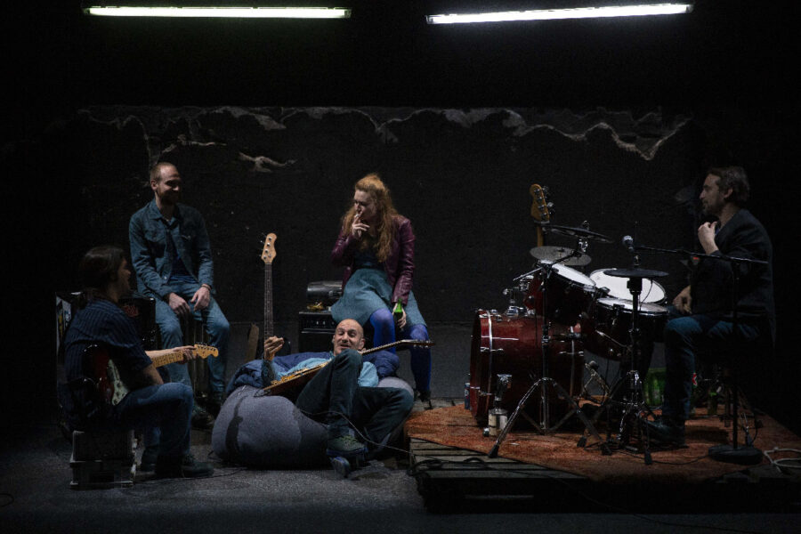 Projo-perche, le projecteur mobile de Lucas Delachaux au TNP