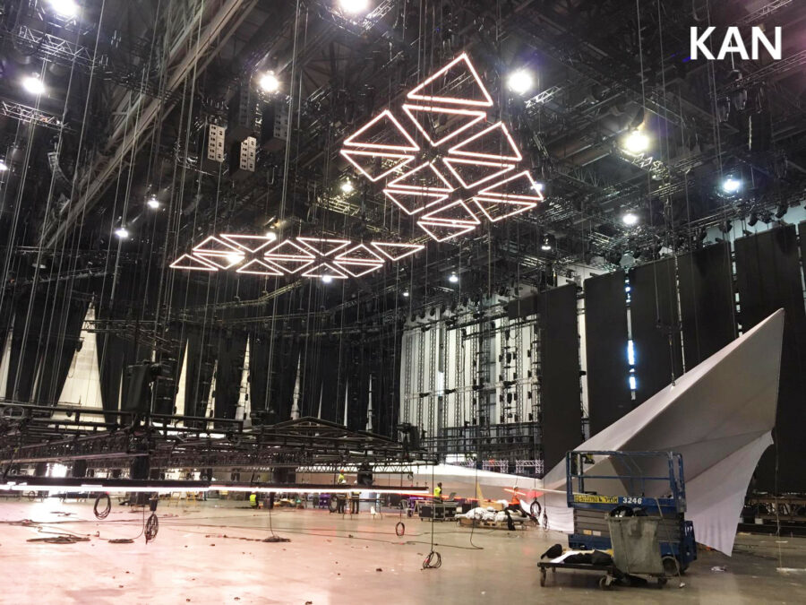 Eurovision 2019 backstage : lighting behind the stage