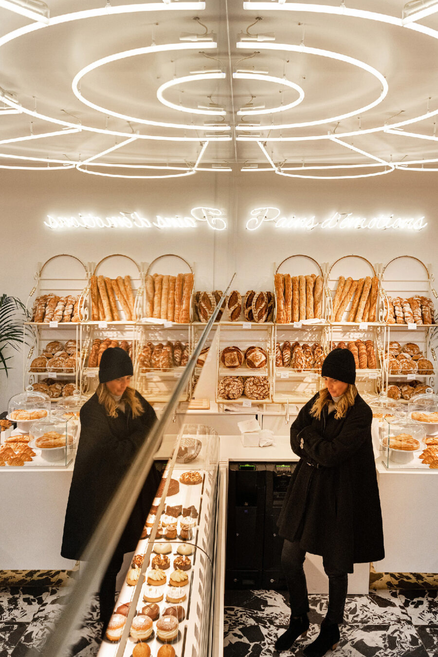 Pâtisserie Philippe Conticini de Paris en lumière vintage