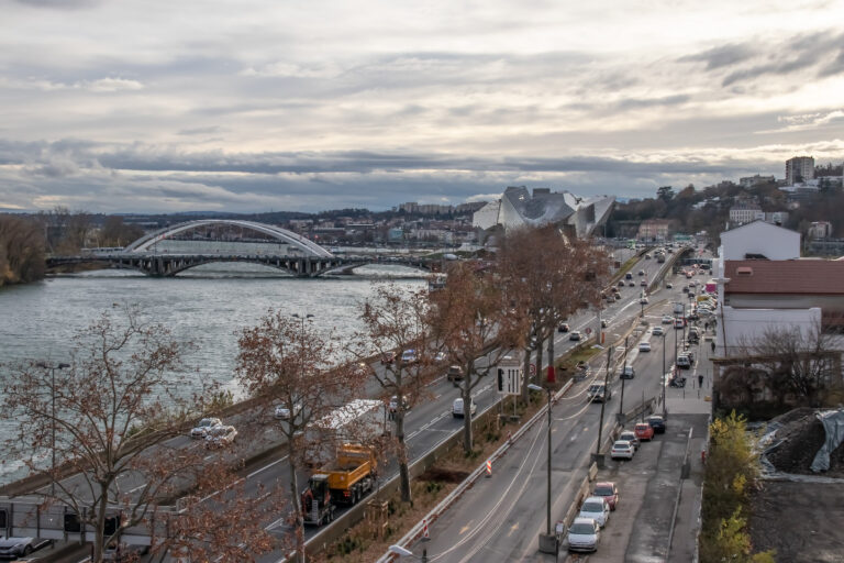Lyon Confluence : inauguration du bâtiment Lumen de Cardinal