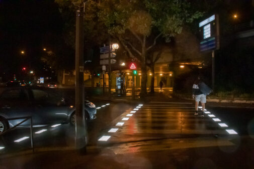 Flowell, marquer le sol de la route d’une surface lumineuse