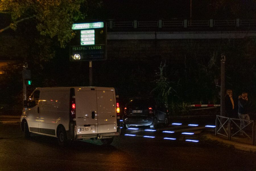Flowell, marquer le sol de la route d’une surface lumineuse