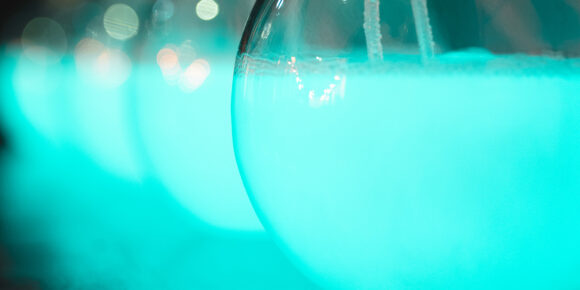 Glowee, créatrice de lumière bioluminescente