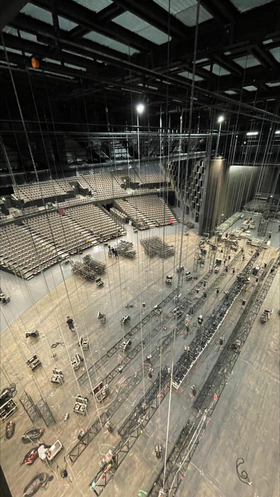 Starmania 2024 : nouvelle mise en scène, lumière et vidéo