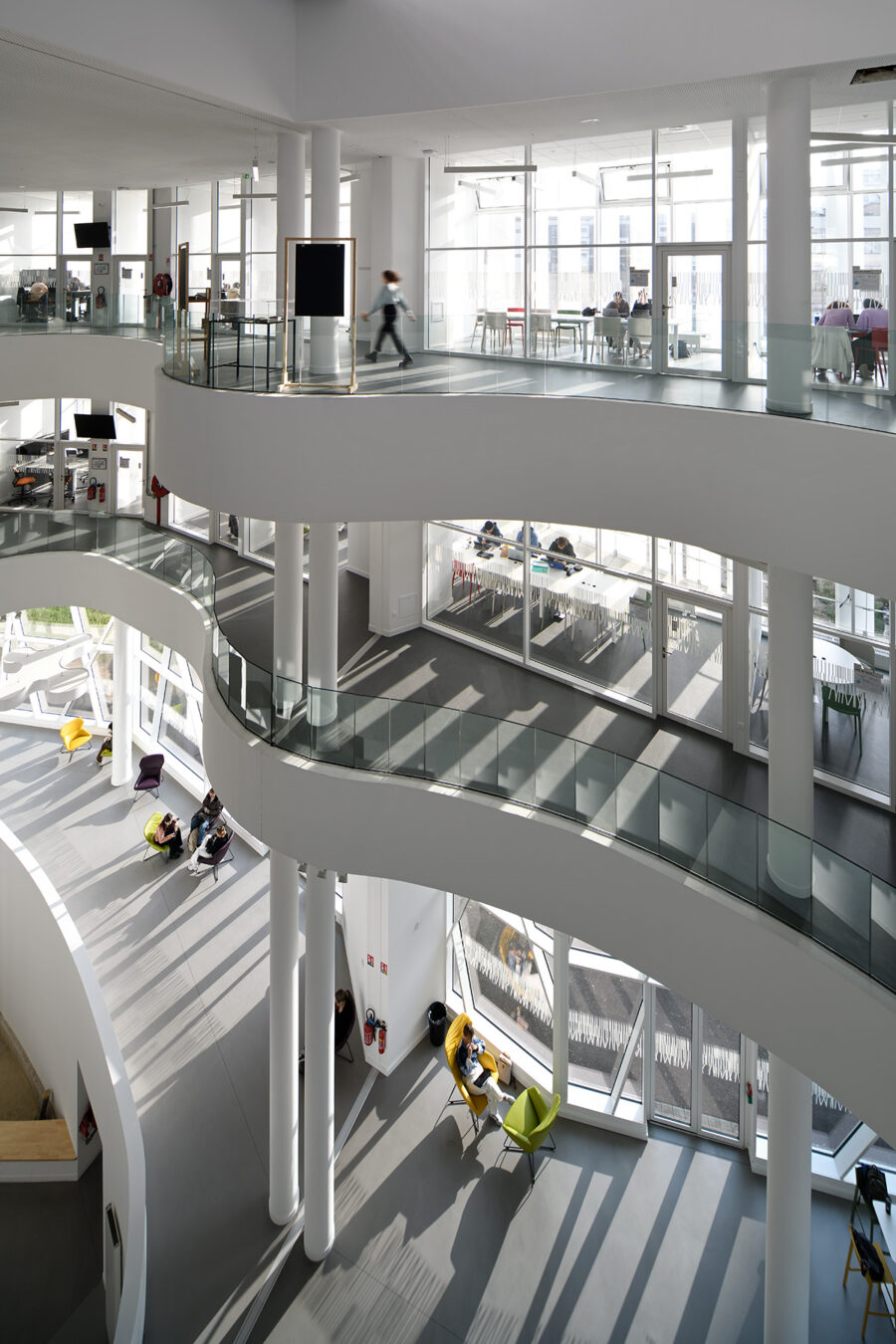 Studium de Strasbourg lumineux, par Jean-Pierre Lott