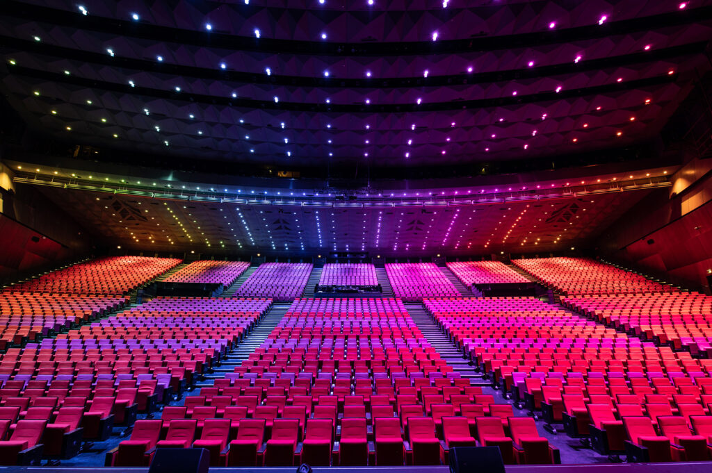 Palais des Congrès : rénovation LED du grand amphithéâtre