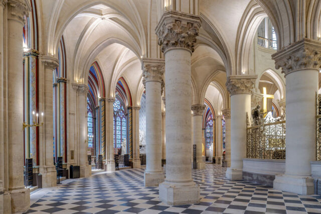 Cathédrale Notre-Dame de Paris, une reconstruction lumineuse