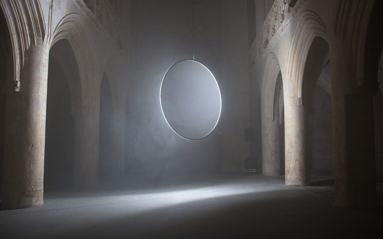 15 œuvres de 12 artistes européens à l'expo Into The Light