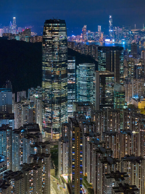 Lumière sur Taikoo Place à Hong Kong, par Speirs Major